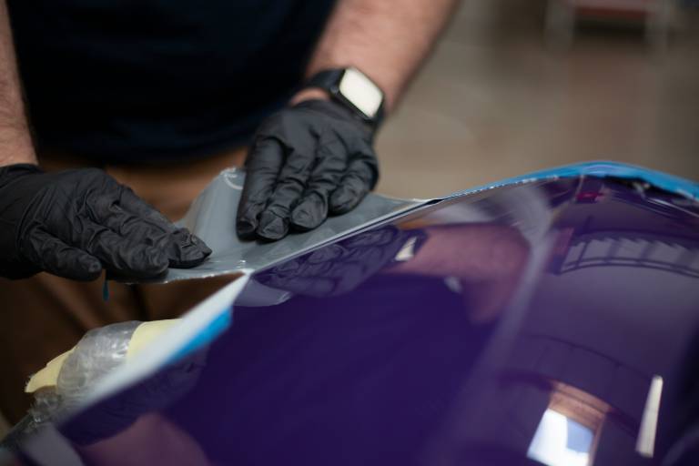 Advanced Automotive Paint Defects Detection - Eines Vision Systems